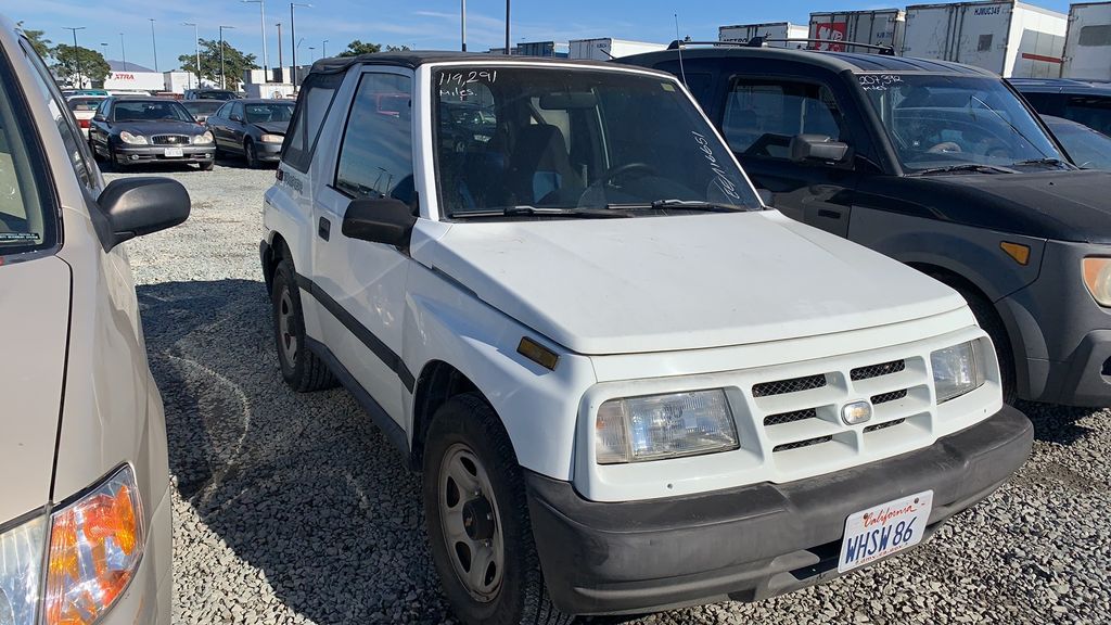 Internet Auction | EEI116651 1998 Chevrolet Tracker