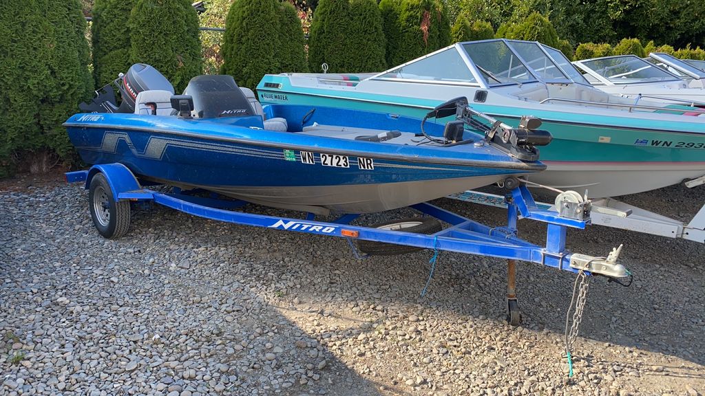 Internet Auction | WNC100473 1995 TRACKER (Nitro) Boat
