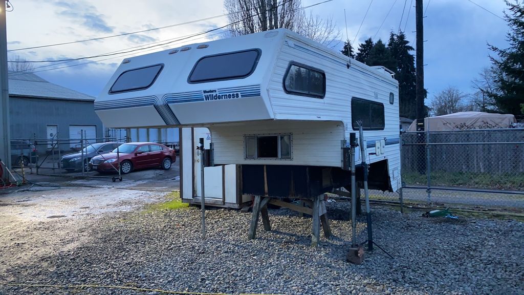 Internet Auction | WNC100806 1989 WESTERN Wilderness