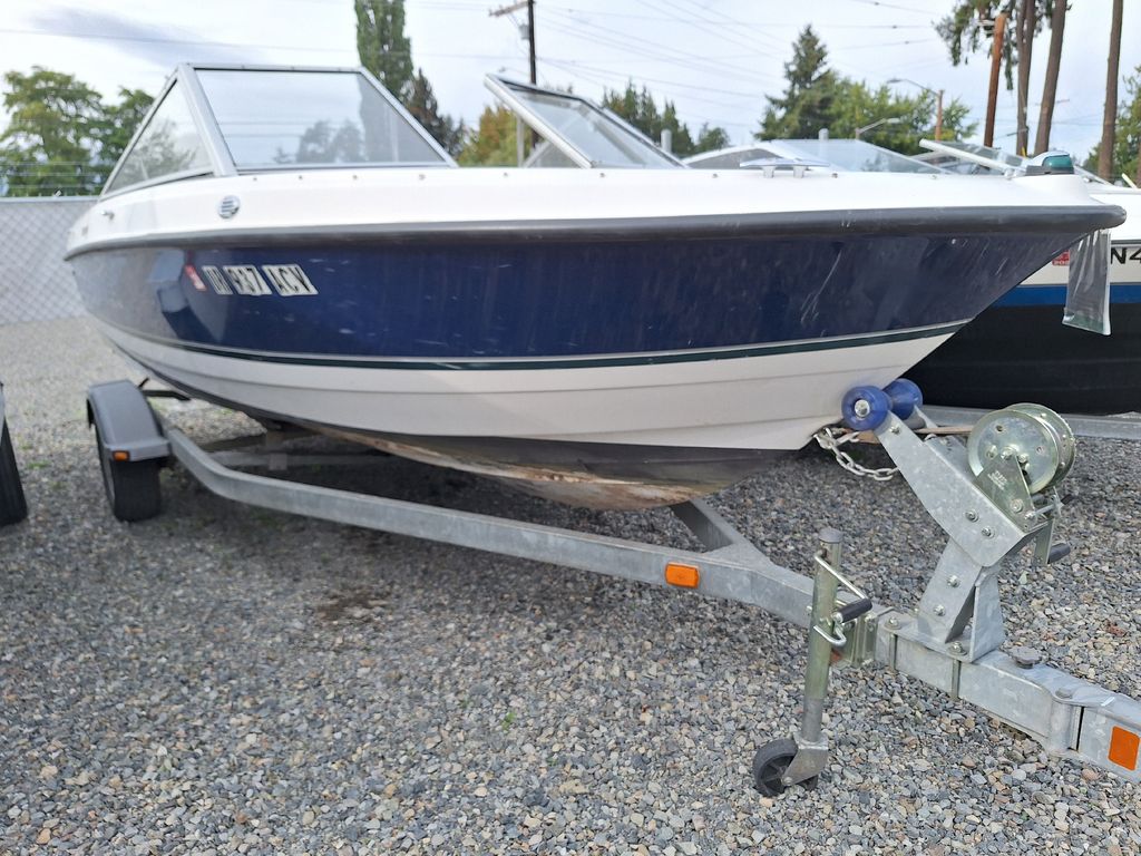 Internet Auction | WNC102237 2008 bayliner Open bow run about